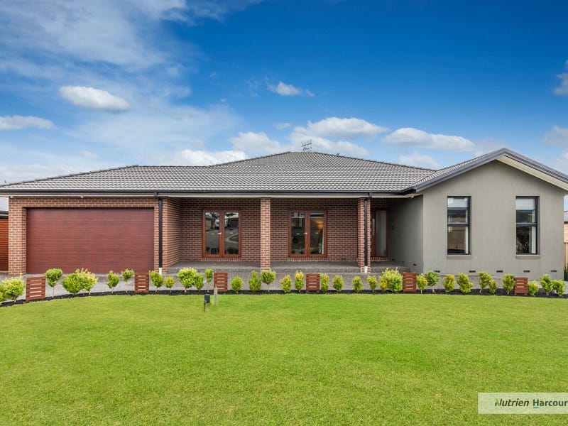 5 James Close, Kilmore, Vic 3764 - Property Details