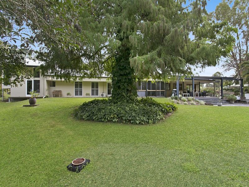 110 Gold Creek Road, Brookfield, Qld 4069 - Property Details