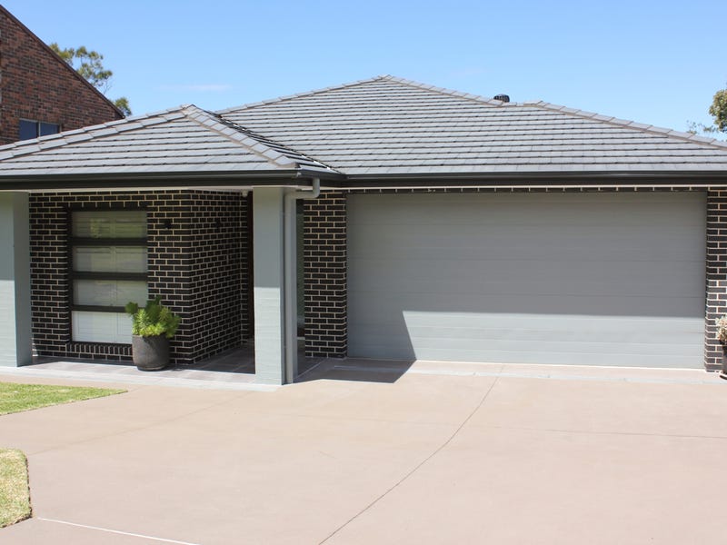 74 Del Rio Drive, Copacabana, NSW 2251 - Property Details