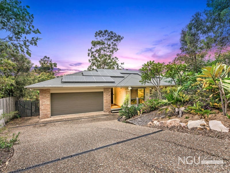 2 Noble Place, Goodna, Qld 4300 - Property Details