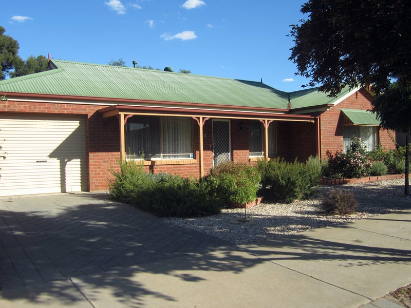 13 Saxby Drive, Strathfieldsaye, VIC 3551 - realestate.com.au