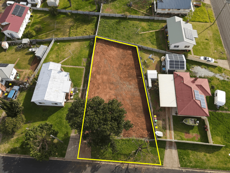 28 Alexandra Street, Parkes, NSW 2870 - realestate.com.au