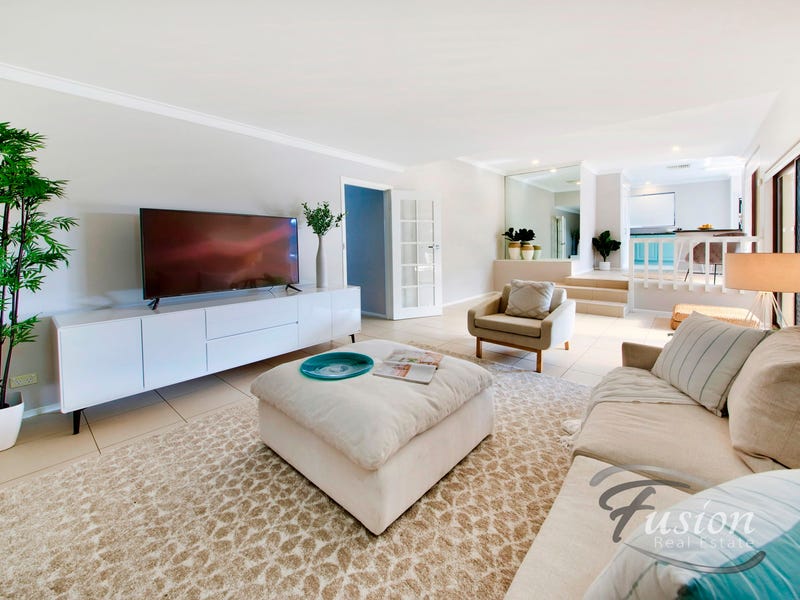 1 Branton Court, Duncraig, WA 6023 - Property Details