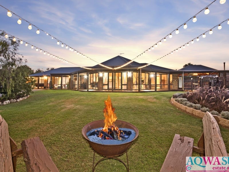 9 Boothman Mews, Golden Bay, WA 6174 - realestate.com.au