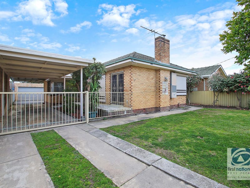 49 Awburn Street, Wodonga, Vic 3690 - Property Details