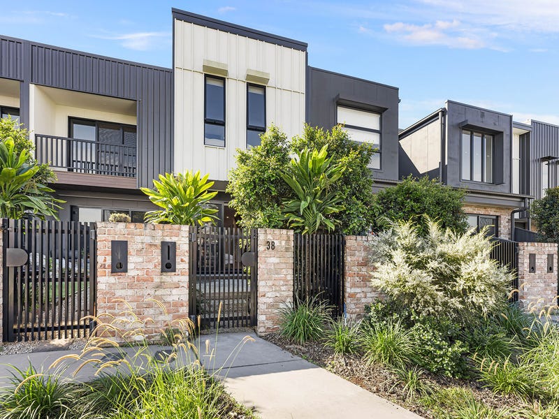 38 Central Avenue, Nirimba, Qld 4551 - Property Details