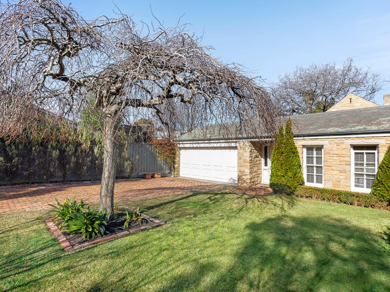 32 Yuille Street, Brighton, Vic 3186 - Property Details