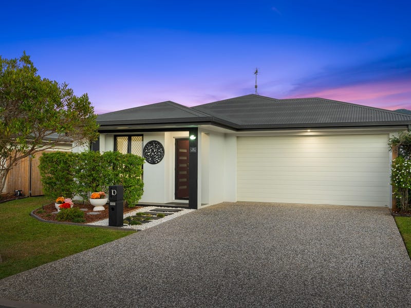 10 Tyson Place, Redlynch, Qld 4870 - Property Details
