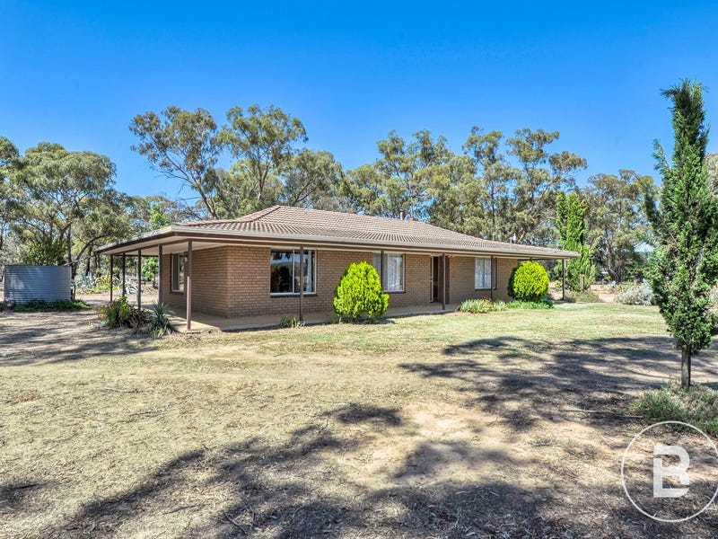 13 Raglan Street, Dunolly, Vic 3472 - Property Details