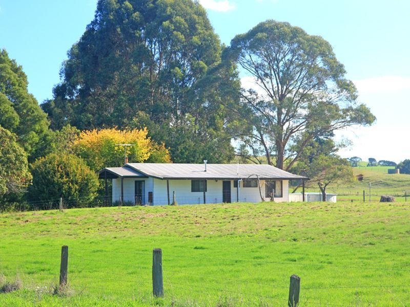 40 Inglis Lane, Mirboo North, VIC 3871 - realestate.com.au
