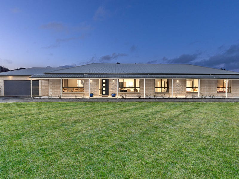 520 Ti Tree Road, Warrenheip, Vic 3352 - Property Details