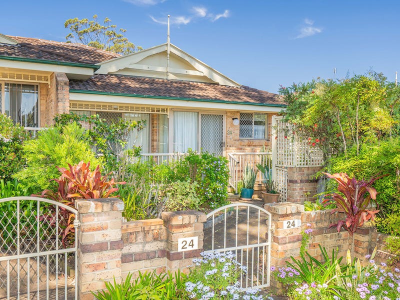 24/12-20 Kinarra Avenue, Wyoming, NSW 2250 - realestate.com.au