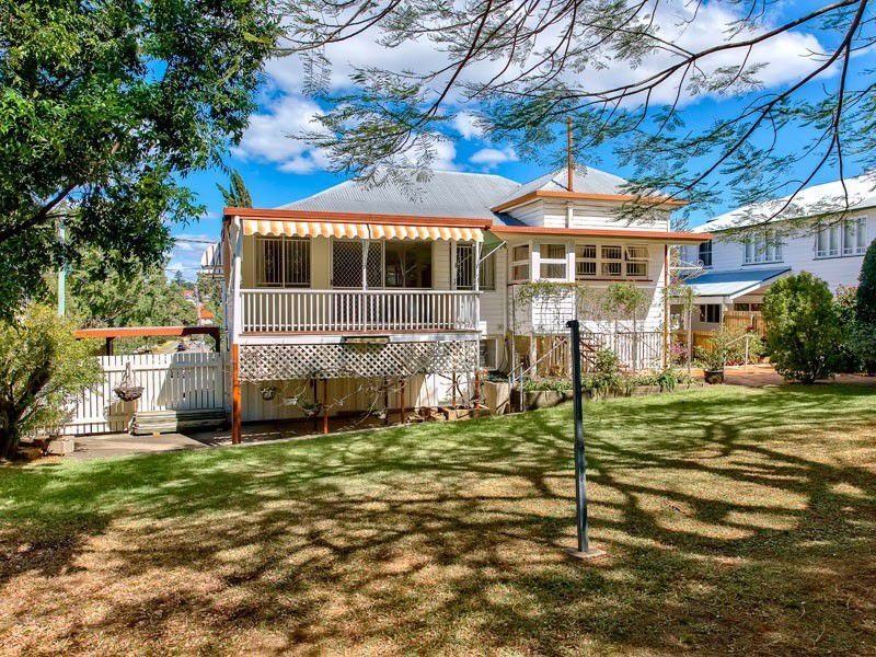 112 Reeve Street, Clayfield, Qld 4011 - Property Details