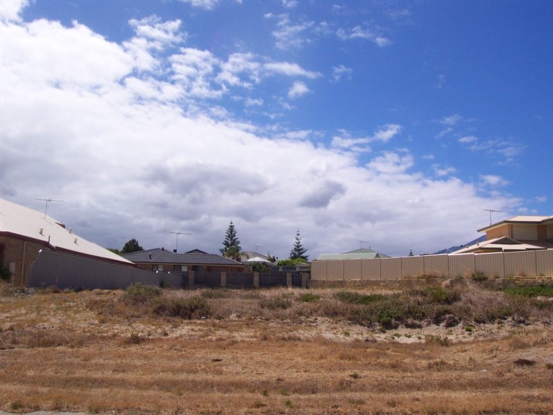 17 Tenggara Avenue, Two Rocks, WA 6037 - realestate.com.au