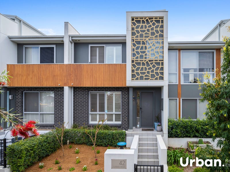 42 Curlewis Street, Gledswood Hills, NSW 2557 - realestate.com.au