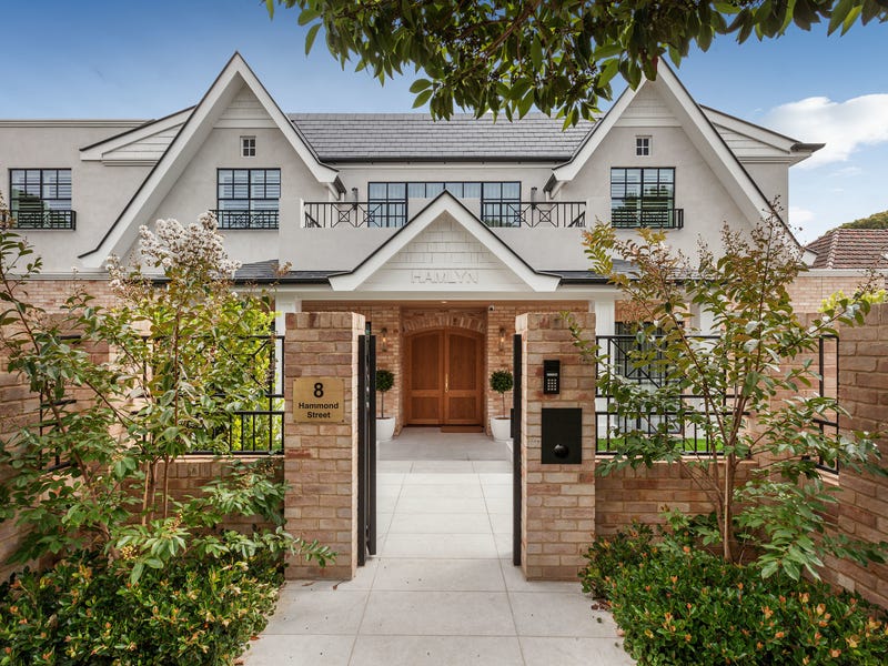 8 Hammond Street, Brighton, VIC 3186 - realestate.com.au