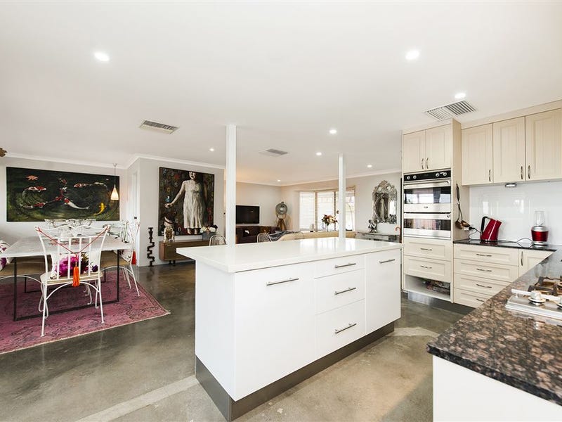 95 Stone Street, Bayswater, WA 6053 - Property Details