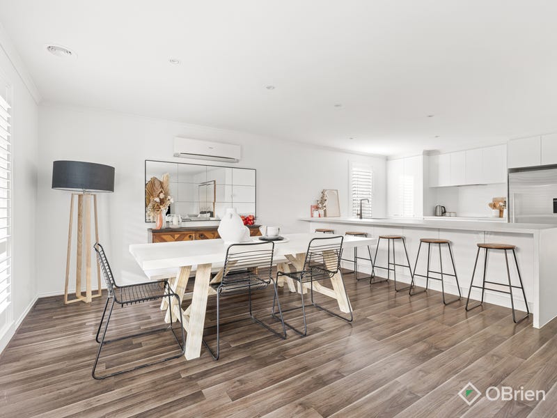 17 Arwon Court, Sandhurst, Vic 3977 - Property Details