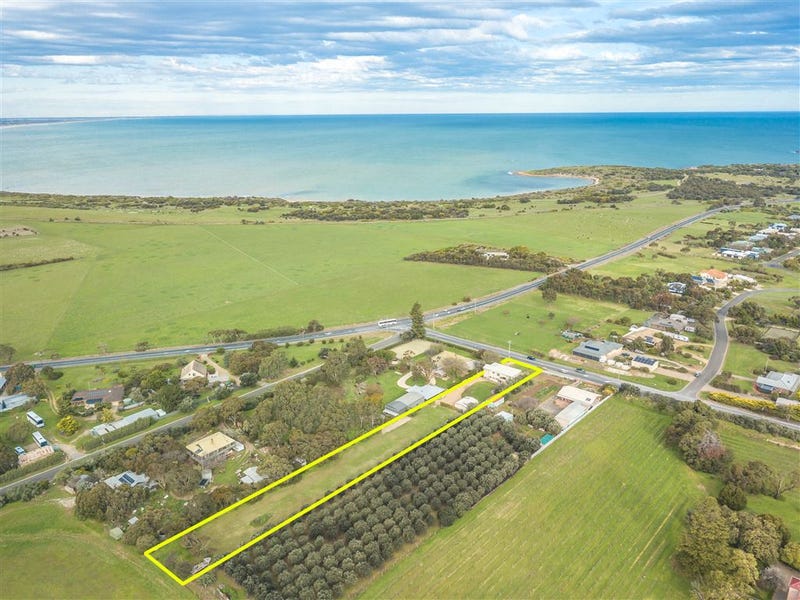 8 Waterport Road, Port Elliot, SA 5212 - realestate.com.au