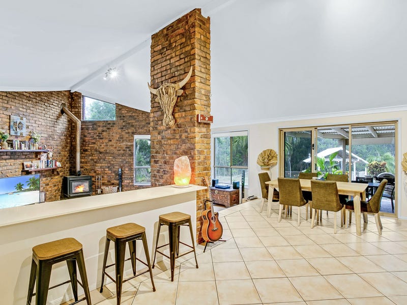 31 Merloo Drive, Nerang, Qld 4211 - Property Details