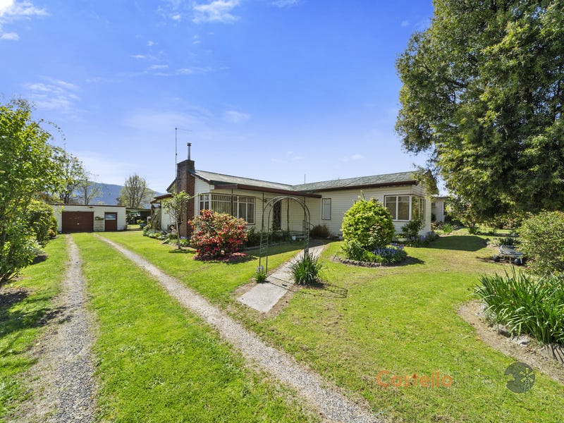 144 Harris Street, Corryong, VIC 3707 - realestate.com.au