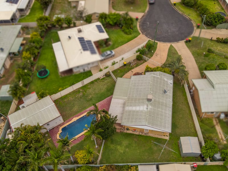 2 Reo Place, Emerald, Qld 4720 - Property Details
