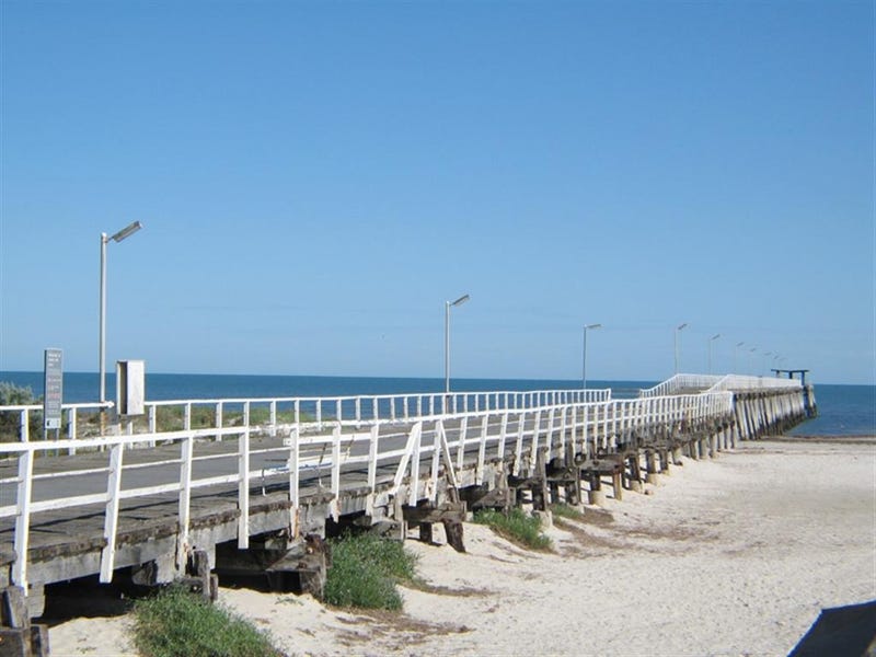 11 Chester Street, Largs Bay, SA 5016 - realestate.com.au