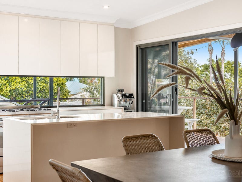 22 Moloney Street, North Toowoomba, QLD 4350 - realestate.com.au
