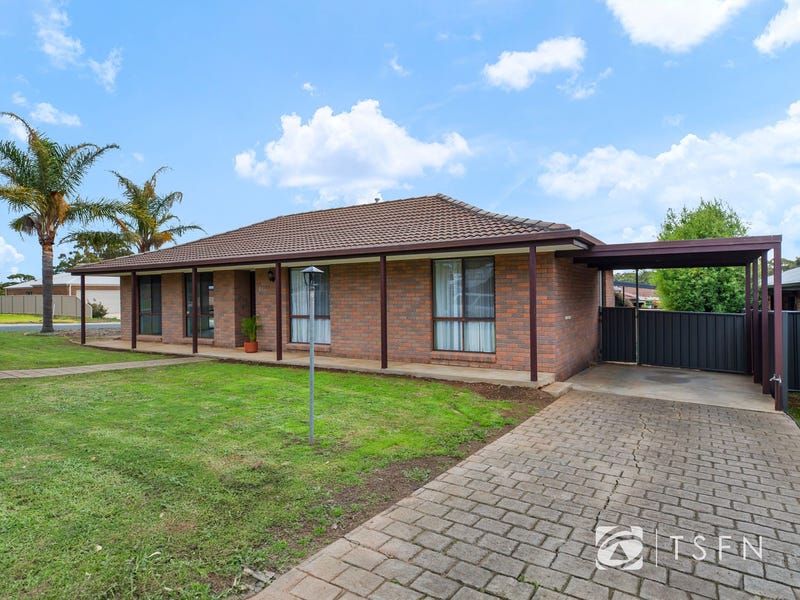 24 Nabilla Crescent, Strathdale, Vic 3550 - Property Details