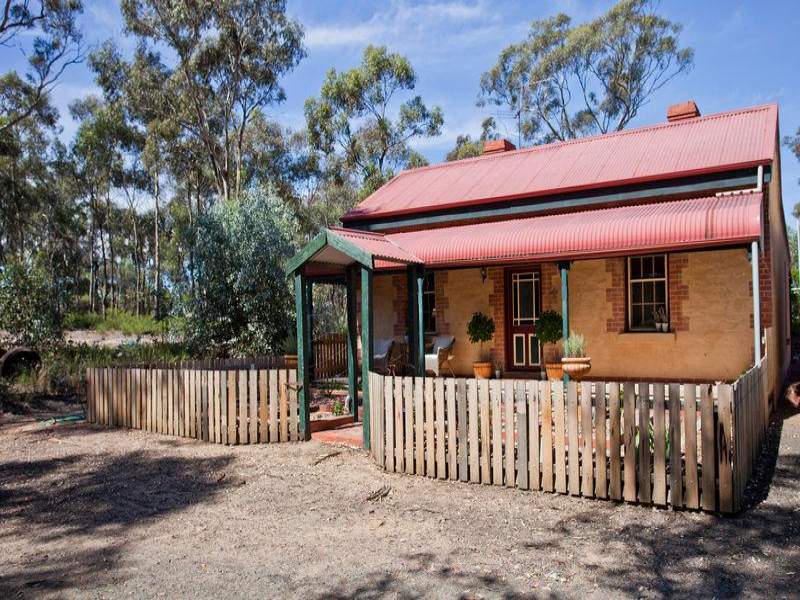 50 Sinclairs Road, Strathfieldsaye, VIC 3551 - realestate.com.au