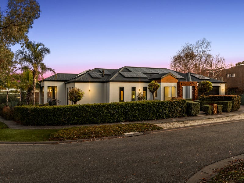 4 Elwood Drive, Strathdale, Vic 3550 - House for Sale - realestate.com.au