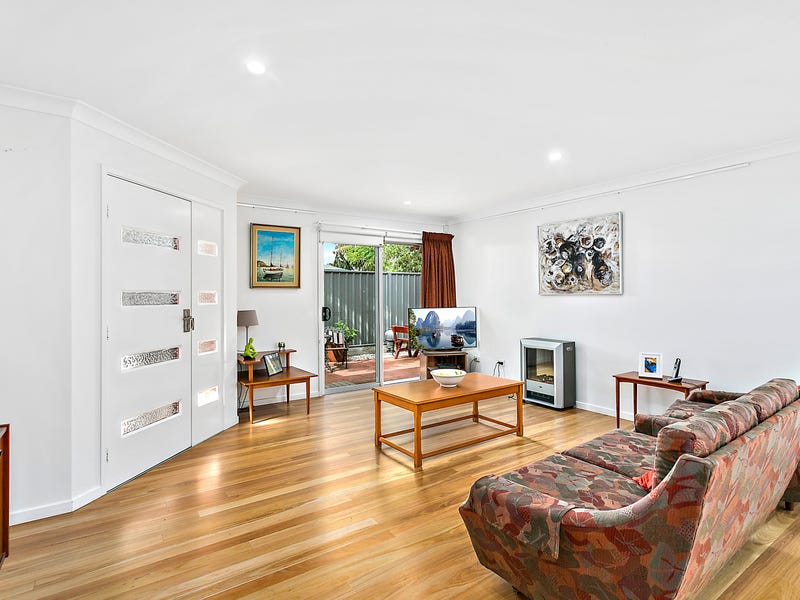 2/8 Henrietta Street, Towradgi, NSW 2518 - Property Details