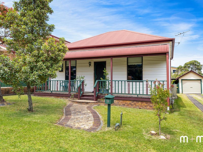 19 John Street, Woonona, NSW 2517 - Property Details