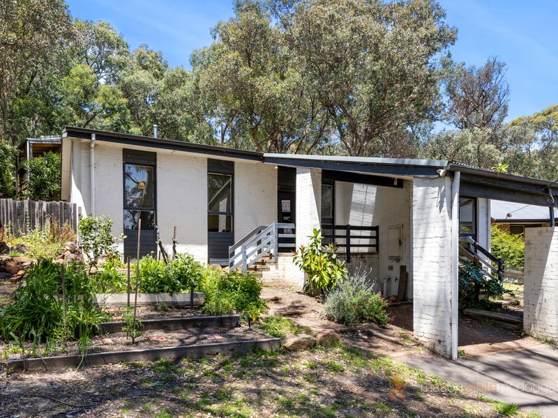 15 Fairdell Cres, Hurstbridge, VIC 3099 - realestate.com.au