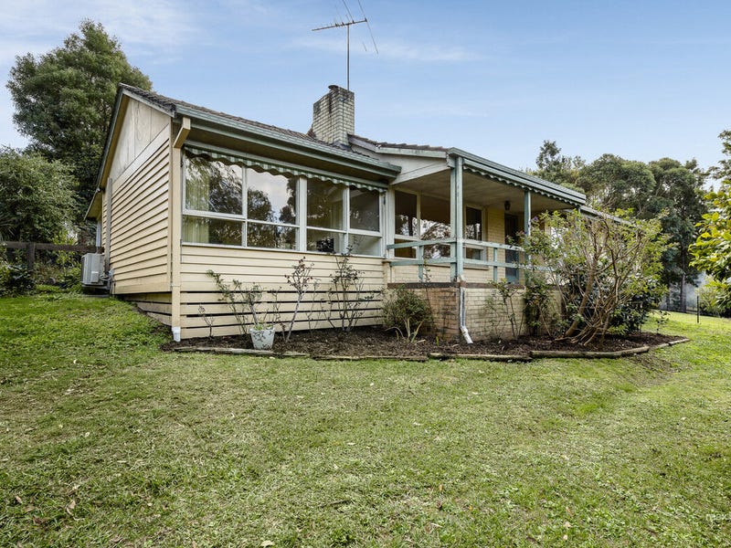 91 Walker Road, Seville, Vic 3139 - Property Details