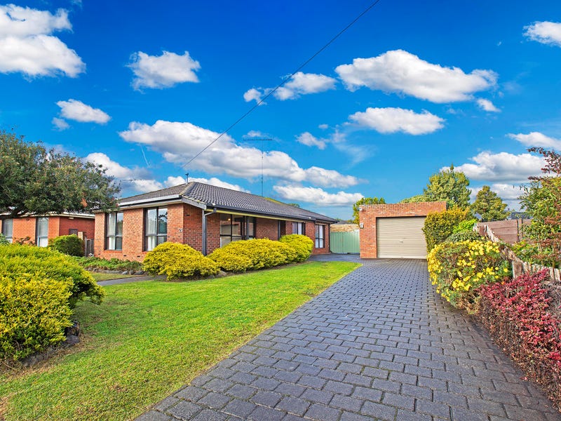 29 Greenville Drive, Grovedale, VIC 3216 - realestate.com.au