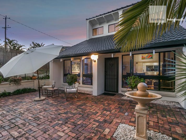 17 Gordon Terrace, Indooroopilly, Qld 4068 - Property Details