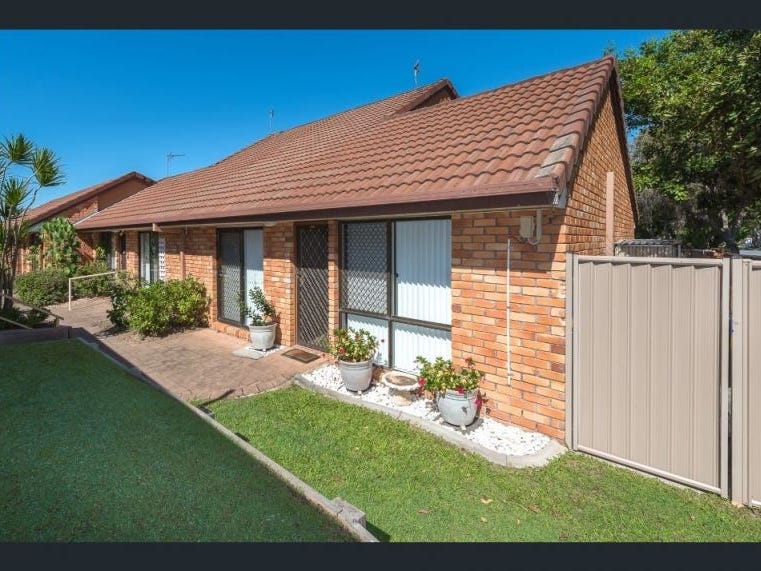 172 Barrier Reef Drive, Mermaid Waters, QLD 4218 - realestate.com.au