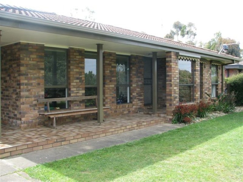 5 Tatlock Street, Hamilton, Vic 3300 - Property Details