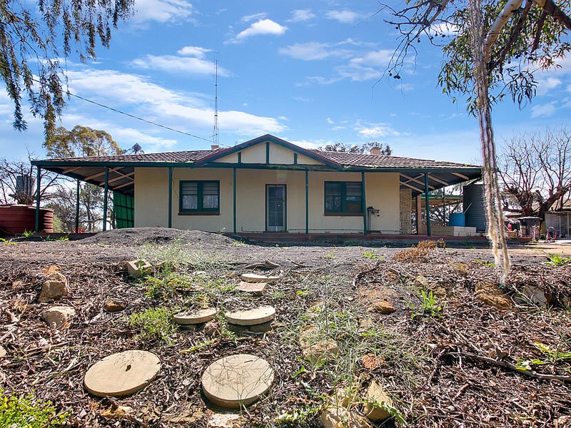 39 Cornish Road, Glossop, SA 5344 - Property Details