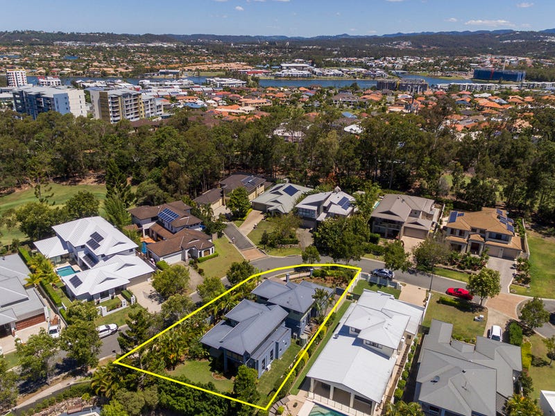 37 Great Southern Drive, Robina, Qld 4226 - Property Details