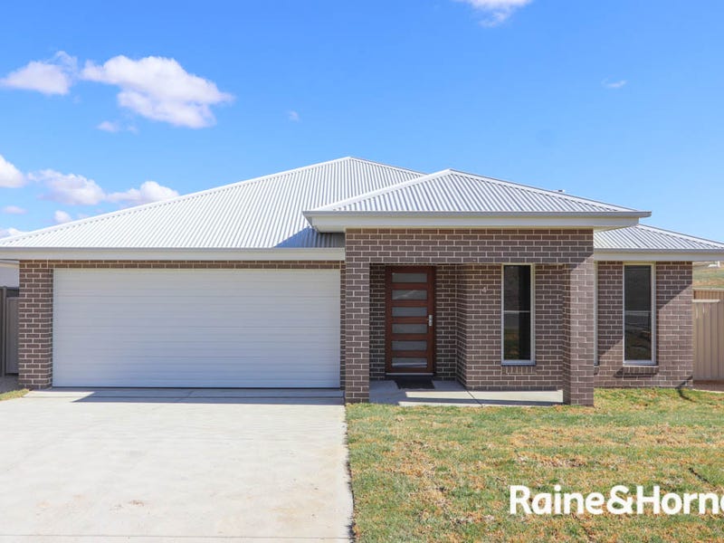 4 Wheatfield Drive, Kelso, NSW 2795 - Property Details