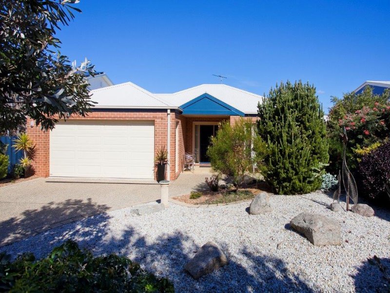 35 Price Street, Torquay, VIC 3228 - realestate.com.au