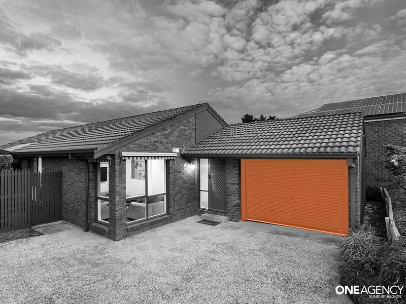 8 Atkinson Close, Sunbury, Vic 3429 - Property Details