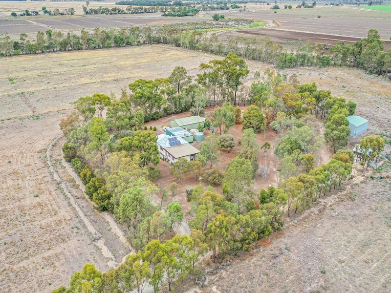 93 Murrabit West Road, Murrabit, Vic 3579 - Property Details