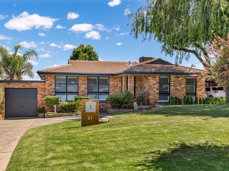 41 Merinda Crescent, Kooringal, NSW 2650 - Property Details