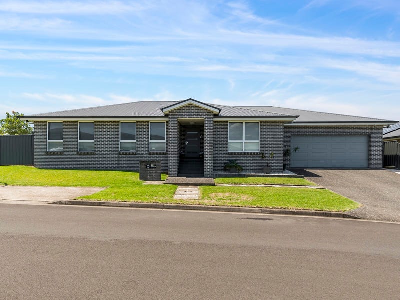 35 Mallon Avenue, Horsley, NSW 2530 - Property Details