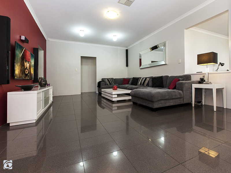 8 Millstream Place, Success, WA 6164 - Property Details