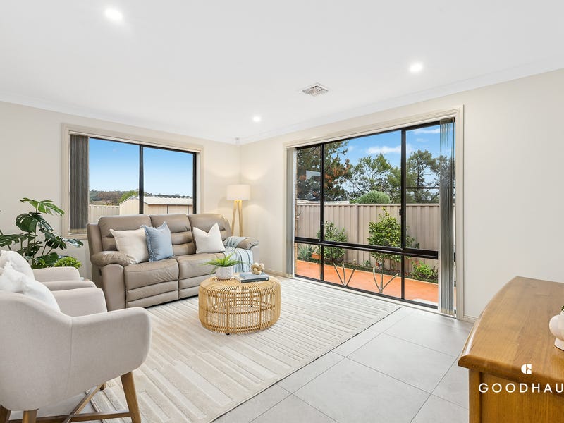 63 Bimberi Crescent, Palmerston, ACT 2913 - Property Details