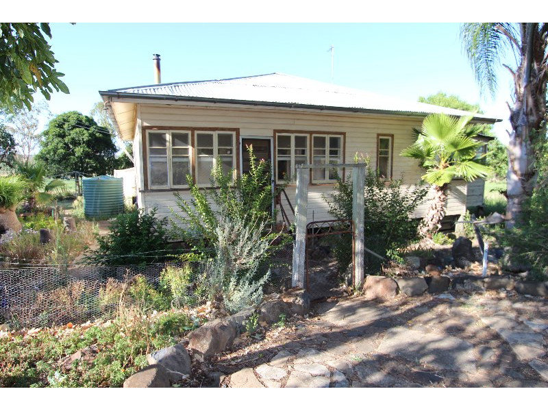 42 McGovern Road, Felton, Qld 4358 - Property Details